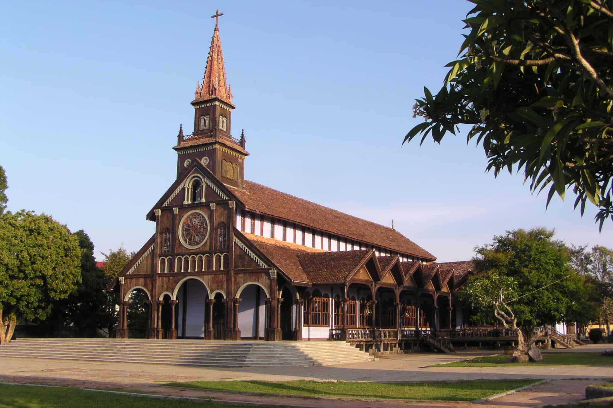 Kon Tum Activities - What to Do in Kon Tum