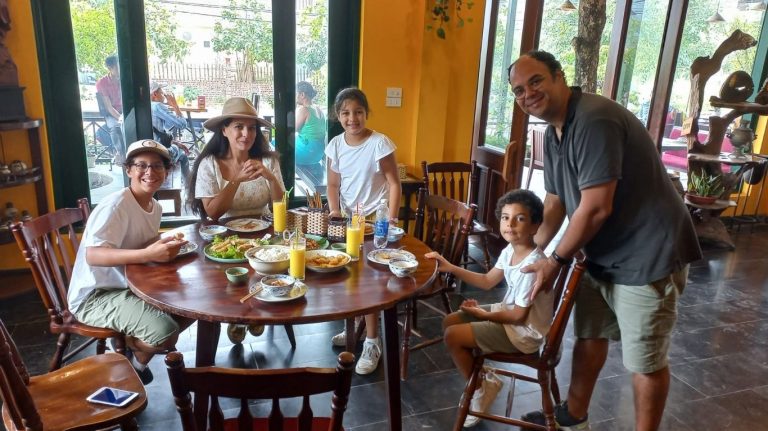 Best restaurants Ninh Binh: Where to Eat Like a Local